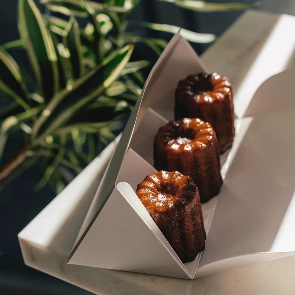 Caneles box,caneles packaging, custom caneles box | Cake box supplier ...