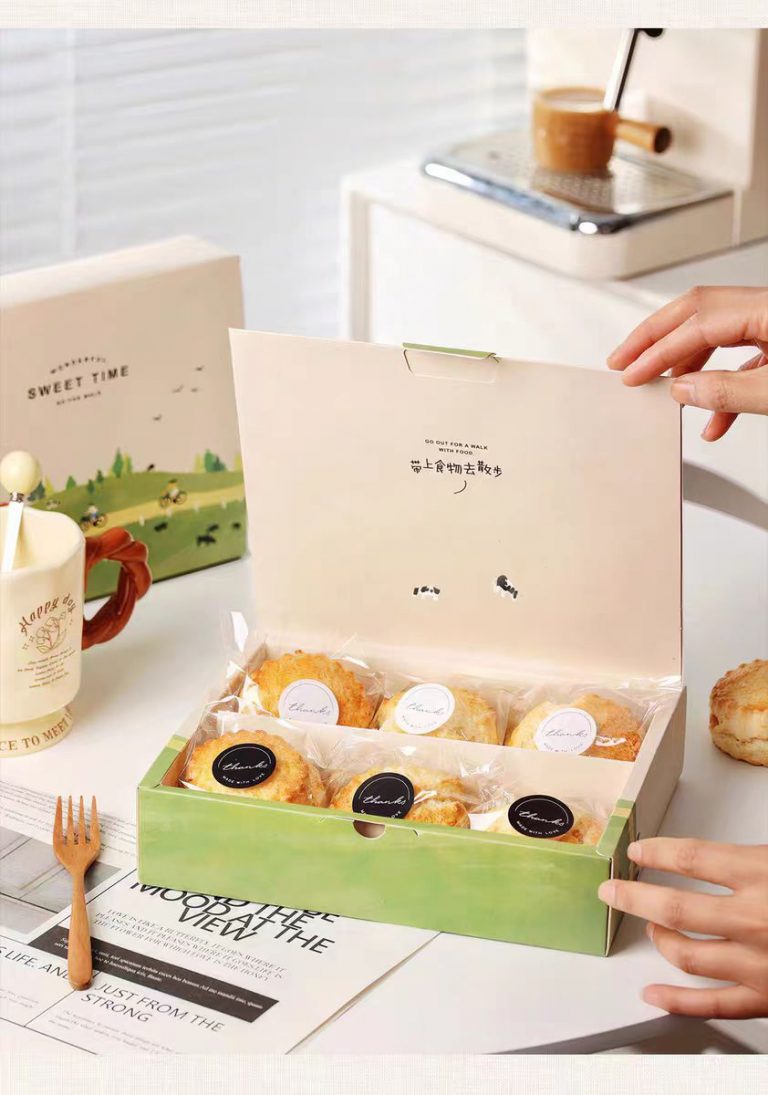 macaron gift box, macaron hard box, high end macaron box | Cake box ...